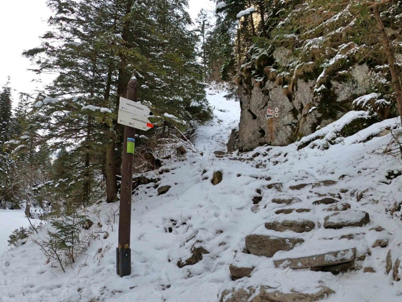 Jaskinia Raptawicka, Obłazkowa i Mylna zimą – ProjektyPrzygodowe