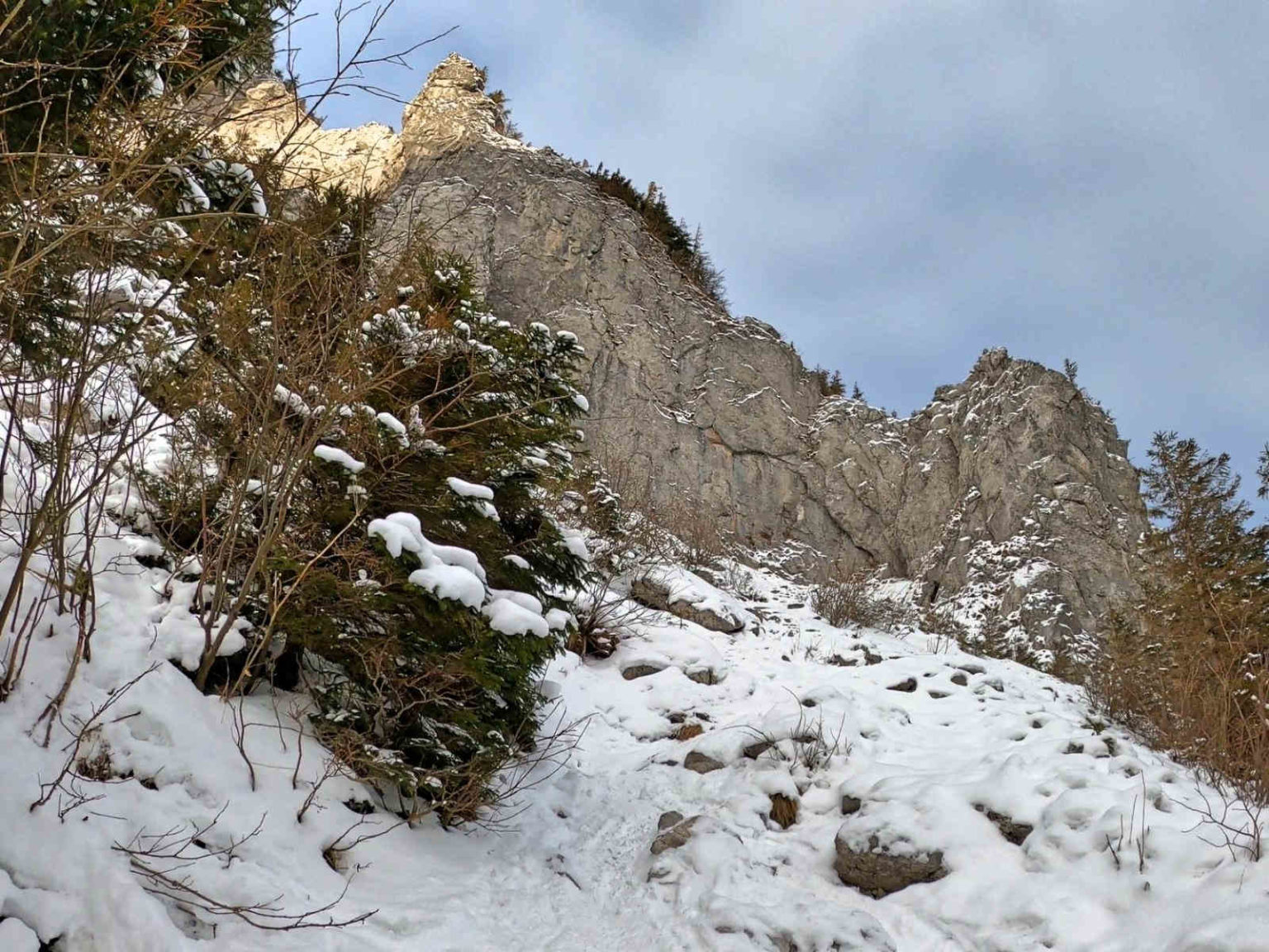 Jaskinia Raptawicka, Obłazkowa i Mylna zimą – ProjektyPrzygodowe